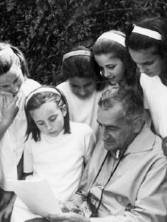 ¡Bienvenidos! Aún los de enfrente...: 'NAC&POP': OESTERHELD EL ...