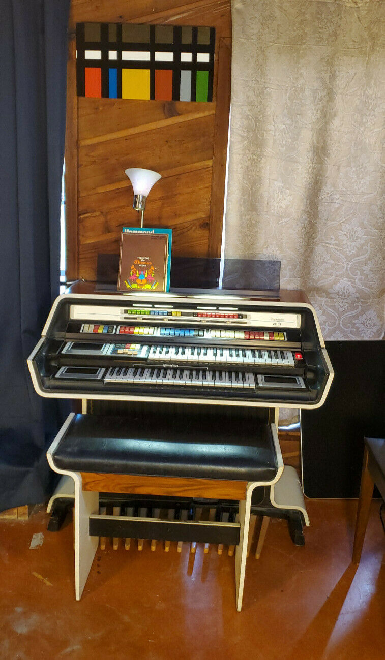 MATRIXSYNTH: 1976 THOMAS 2001 ORGAN ELECTRONIC RETRO SPACE AGE KEYBOARD ...