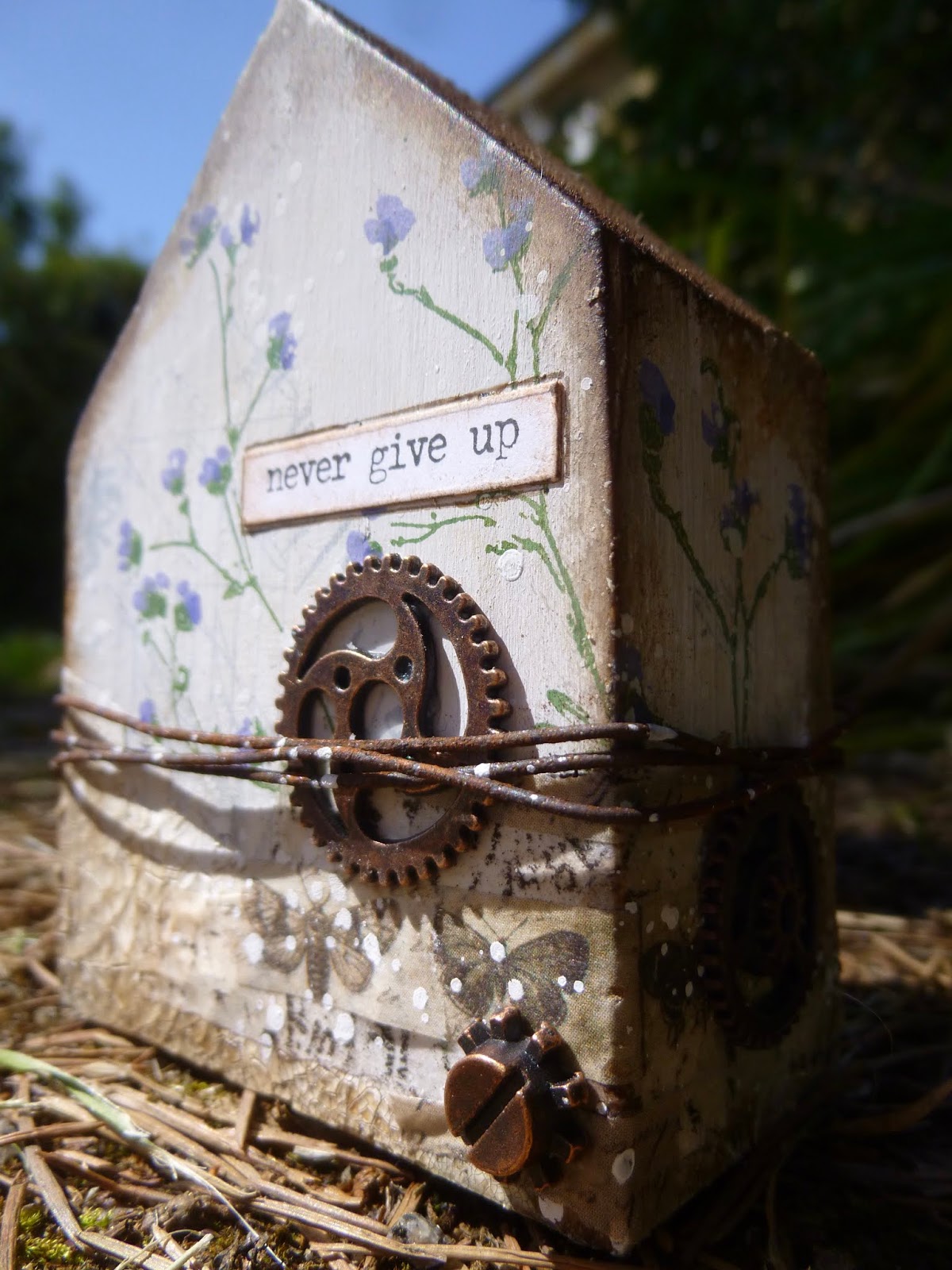 Words and Pictures: Rusty Rustic Houses