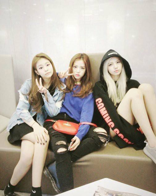 Blackpink Debut - BLACKPINK Rose's past photos before her debut ...