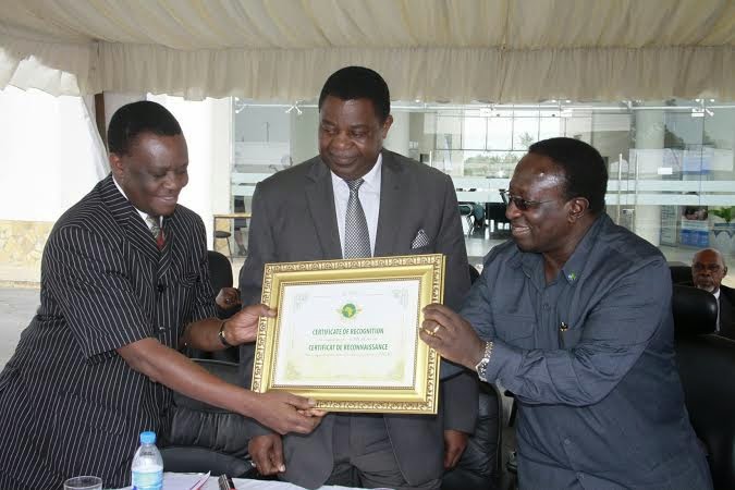 MATUKIO @ MICHUZI BLOG: WAZIRI WA UCHUKUZI DK.HARRISON MWAKYEMBE ...