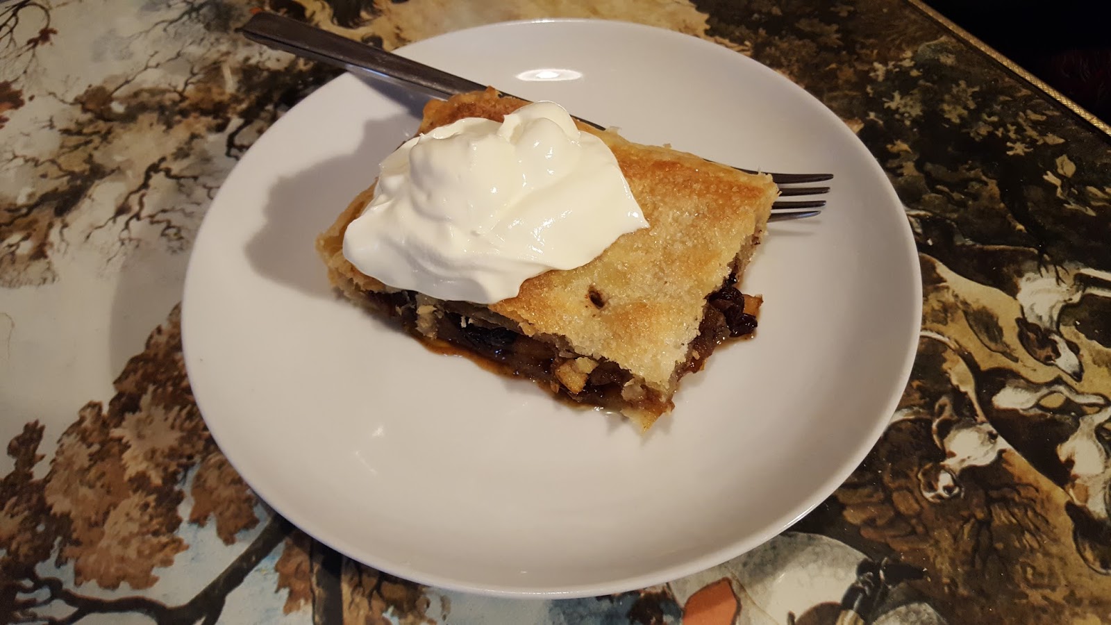 Neil Cooks Grigson: #429 Cumberland Currant Cake