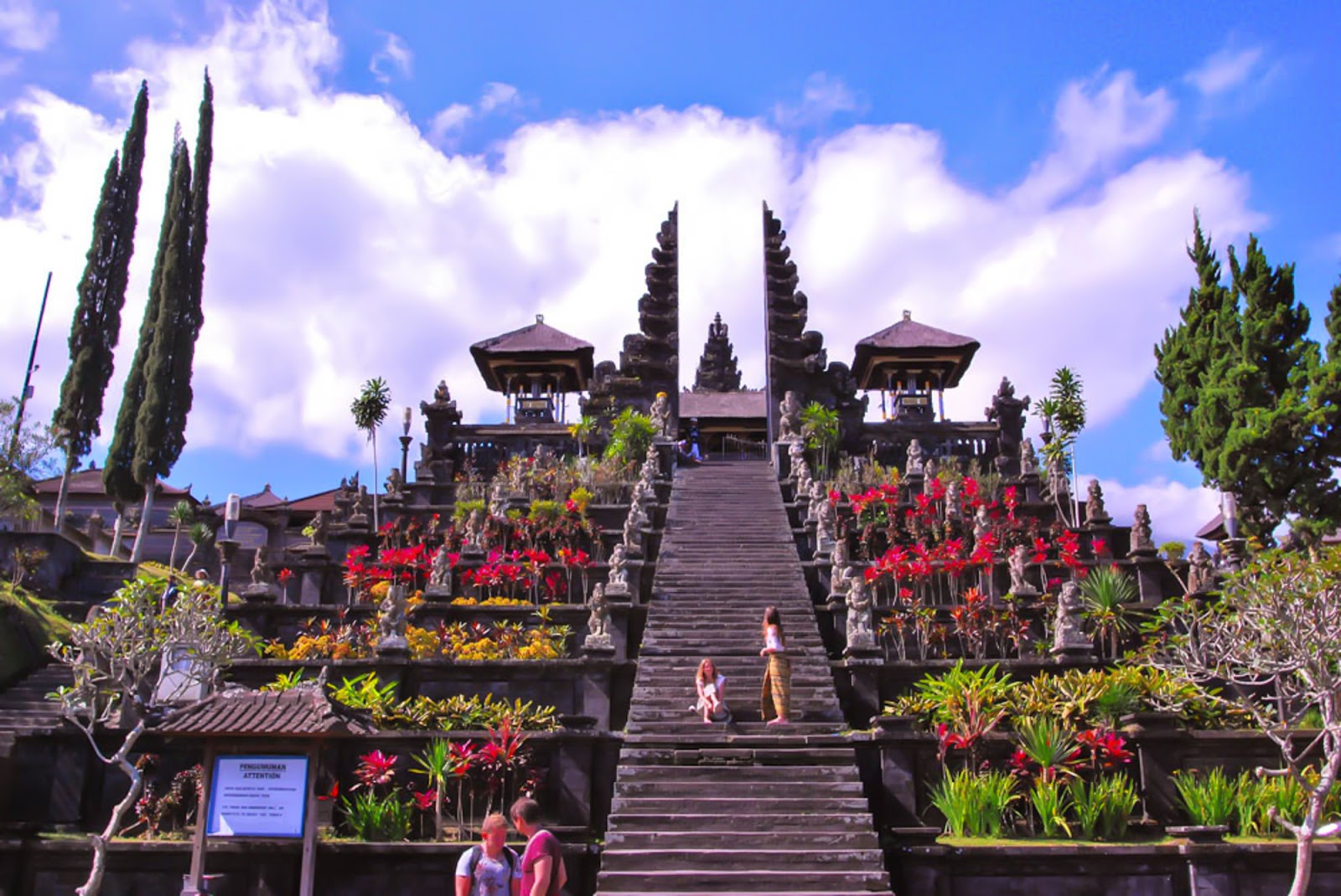 BERDIRINYA PURA BESAKIH ~ Balinese Culture