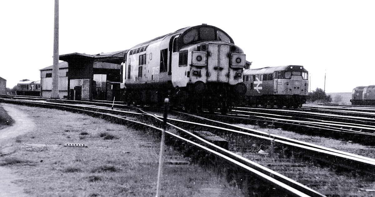 'Along These Tracks' Train Photos Site : Photo BR Class 37057 D6757 UK ...