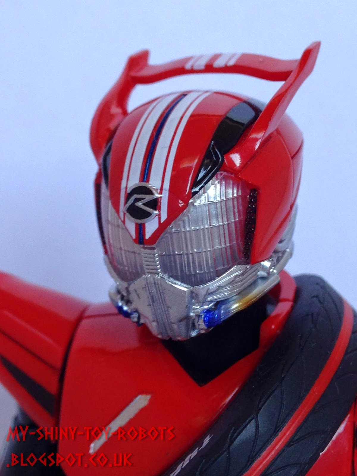 My Shiny Toy Robots: Toybox REVIEW: S.H. Figuarts Kamen Rider Drive ...