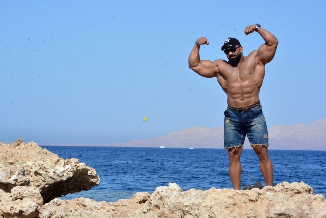 Worldwide Bodybuilders: Egyptian mega macho Ahmed Taha