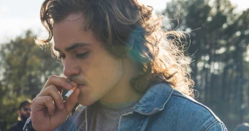 The Strait Line: Smoking Stranger Things