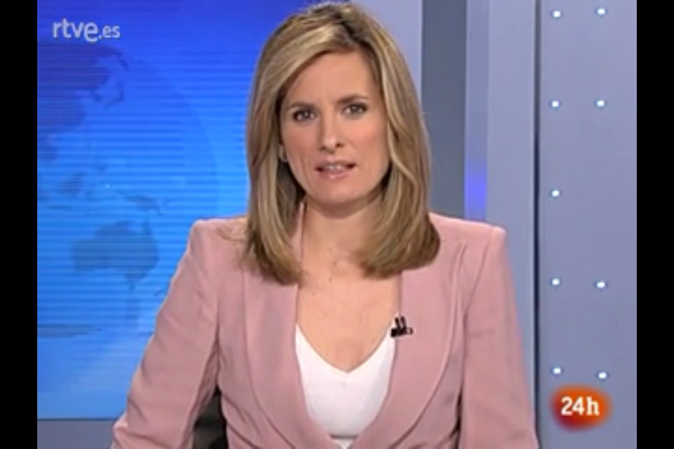 vuesalatele: 2012 01 02 @06H30 - ANA ROLDAN, TVE 24H, TELEDIARIO MATINAL