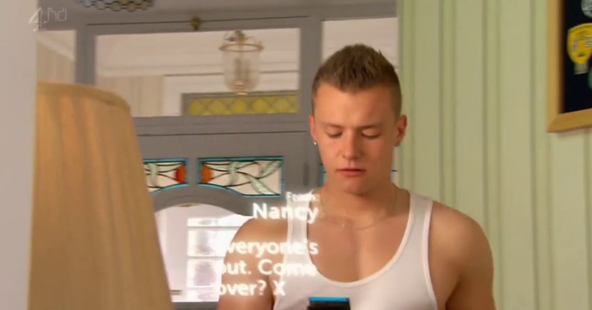 Hollyoaks : Charlie Wernham in underwear