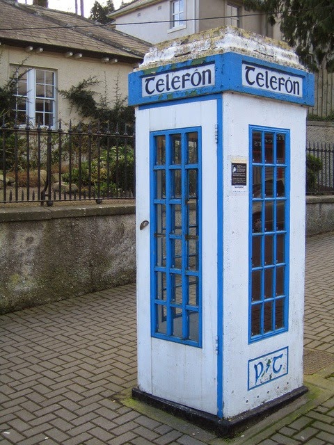 Remember the pay phone? | literaturaparaciegosgirl