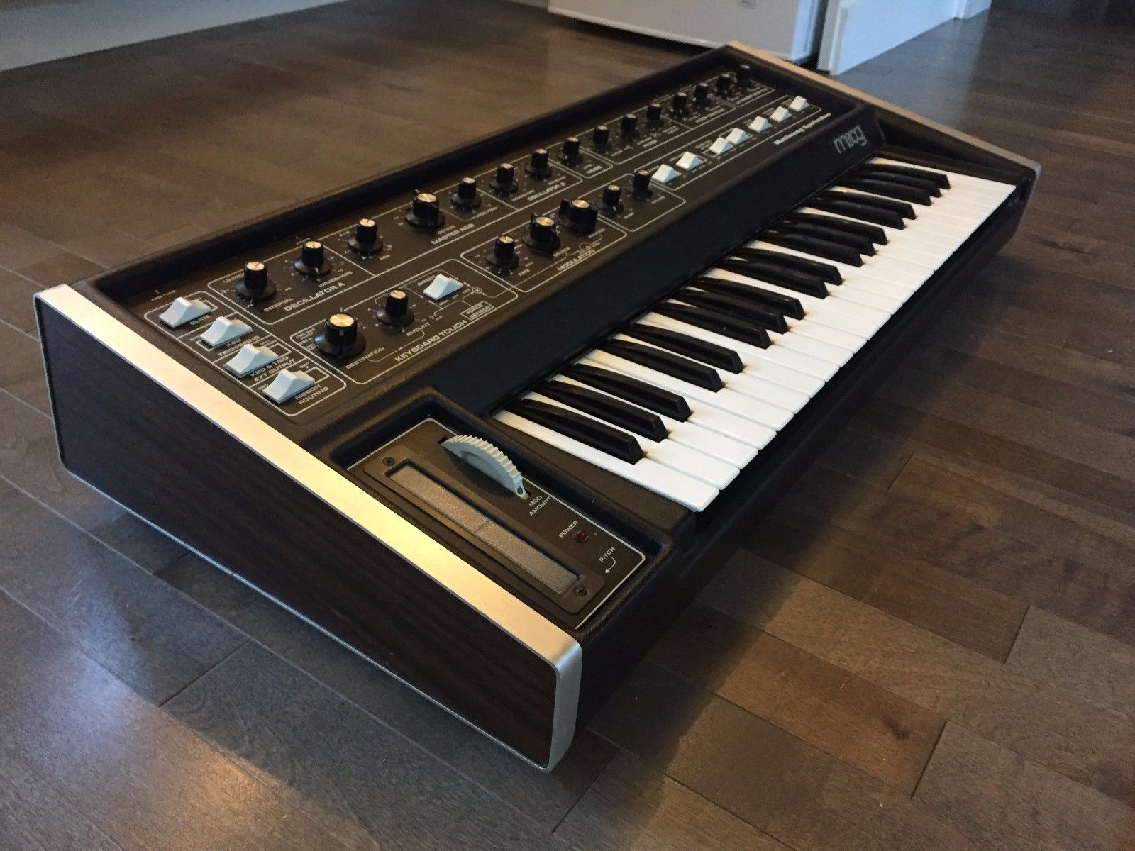 MATRIXSYNTH: 1970s Moog Multimoog Analog Synthesizer SN 1999