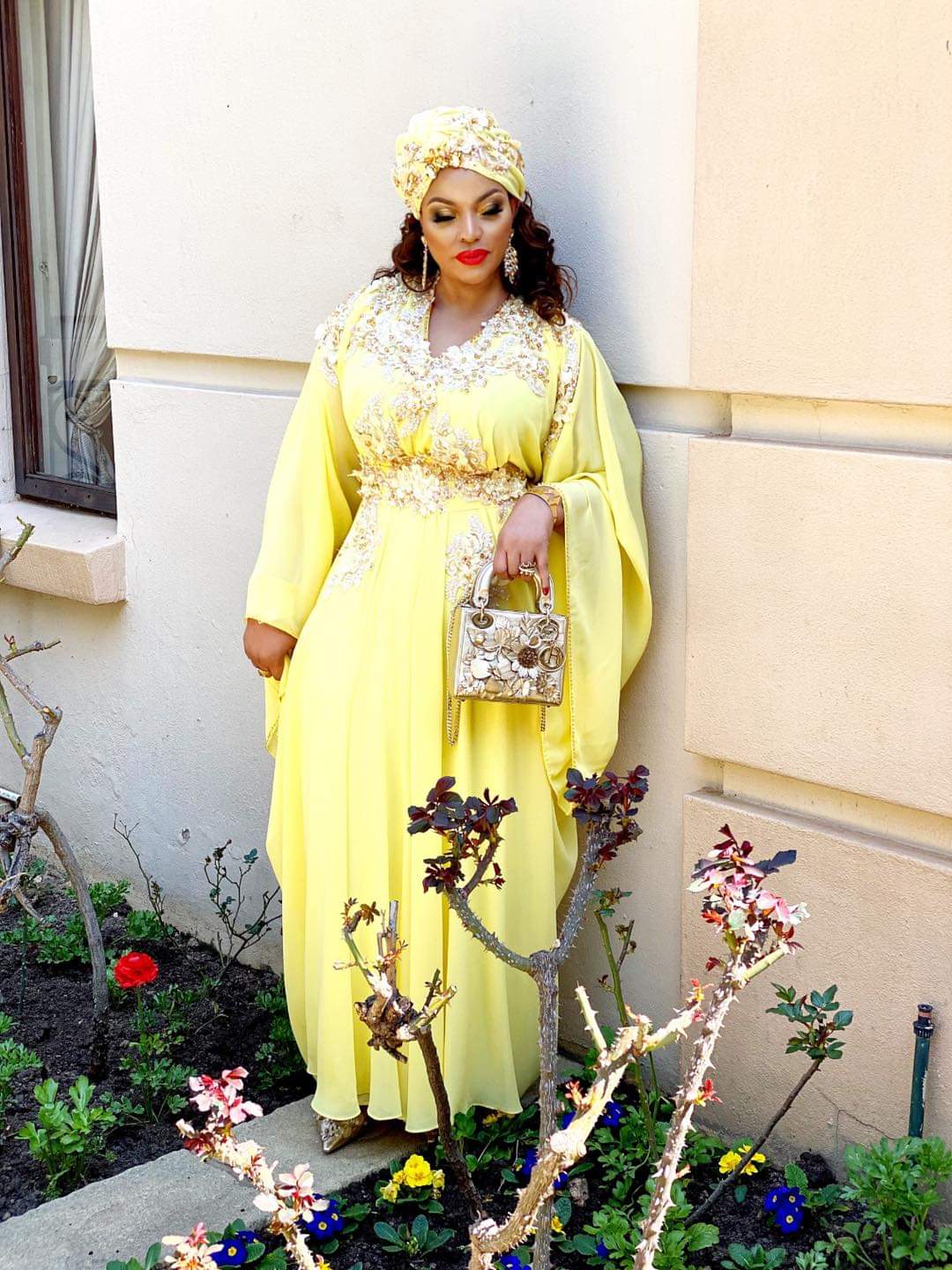 PICS : APOSTLE LOCADIA | Mafaro