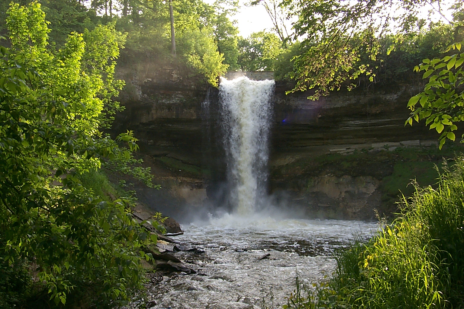 Check out Minnehaha Falls 'Laughing Water' in Minneapolis (PHOTOS ...