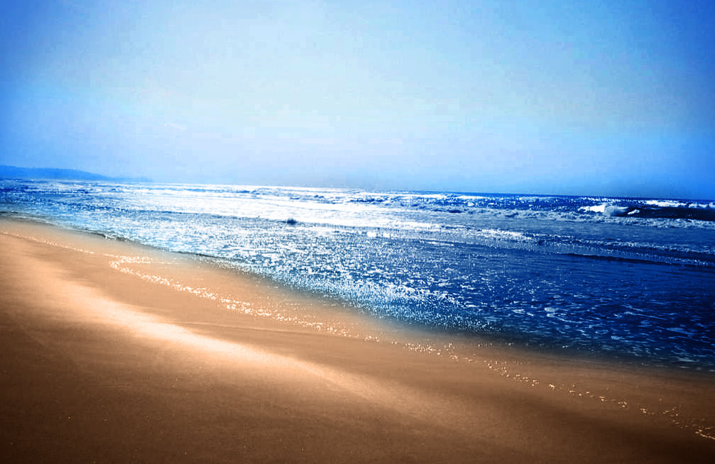 Durban beach, holiday fun at the beach - LET'S TRAVEL