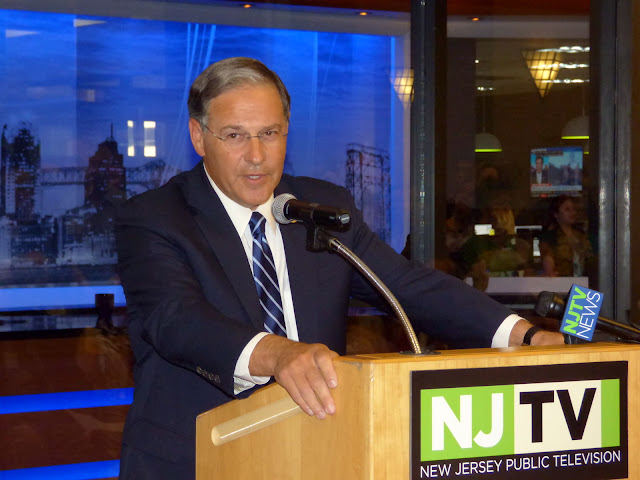 Essex County Place: PHOTOS: Agnes Varis NJTV Studio Opens at Newark's ...