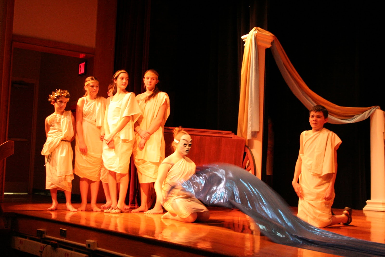 "Circus Olympus" ... Greek Theatre!: Perseus & Medusa Production Photos