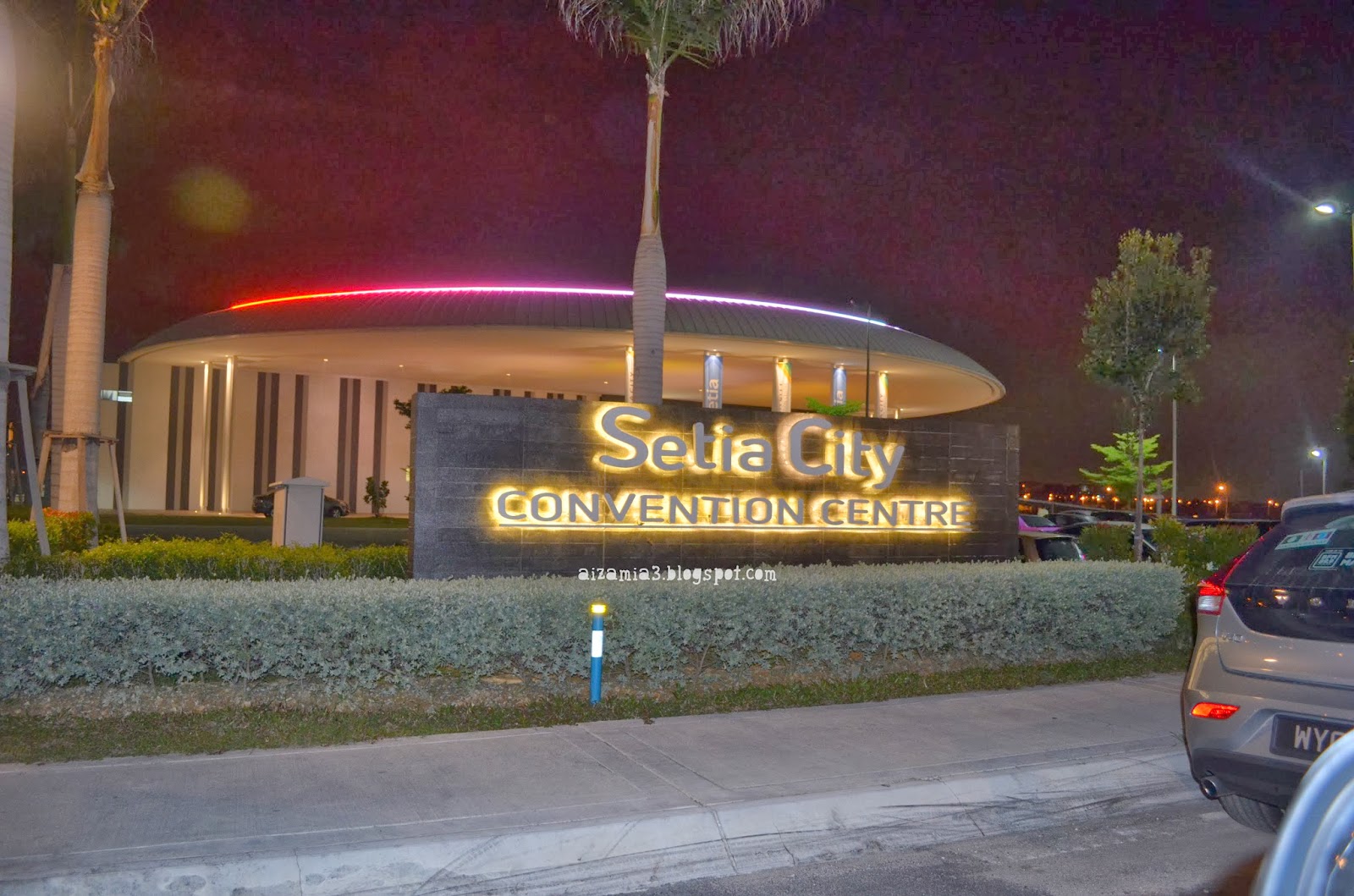 aizamia3: Dataran berhadapan Setia City Convention Centre (SCC), Setia Alam