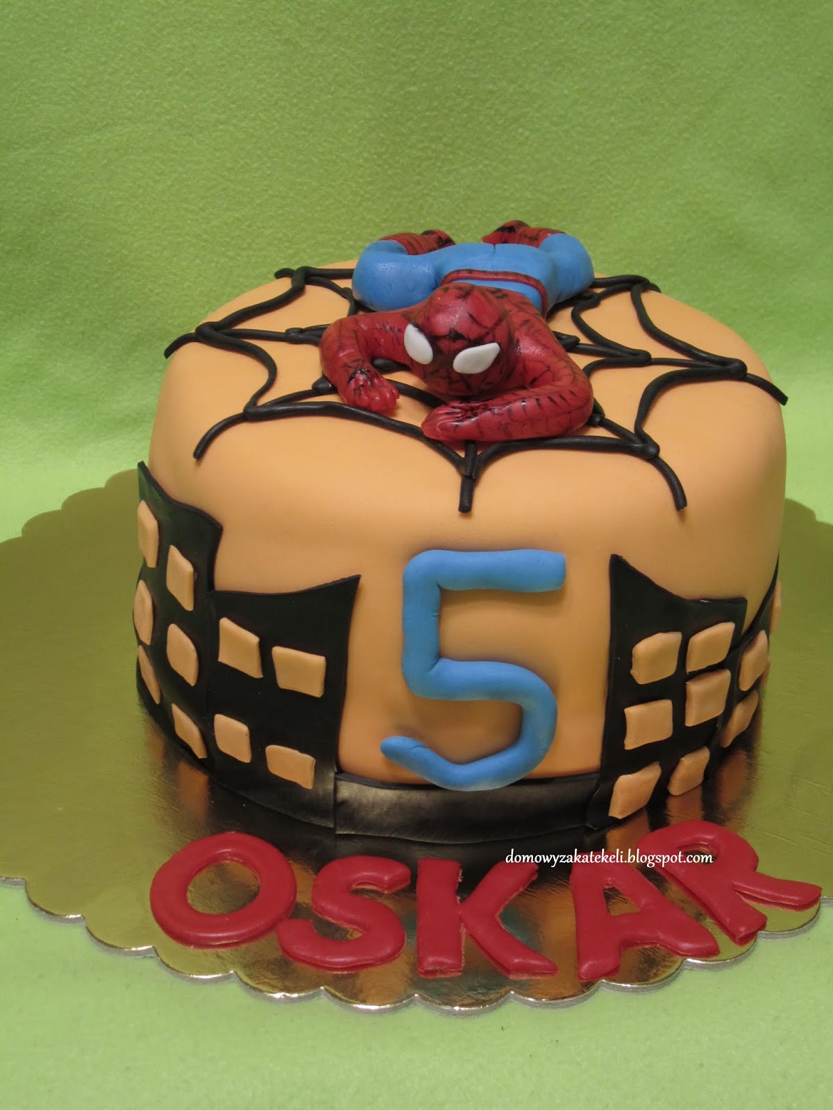 Domowy Zakątek Eli: Tort Spider-Man