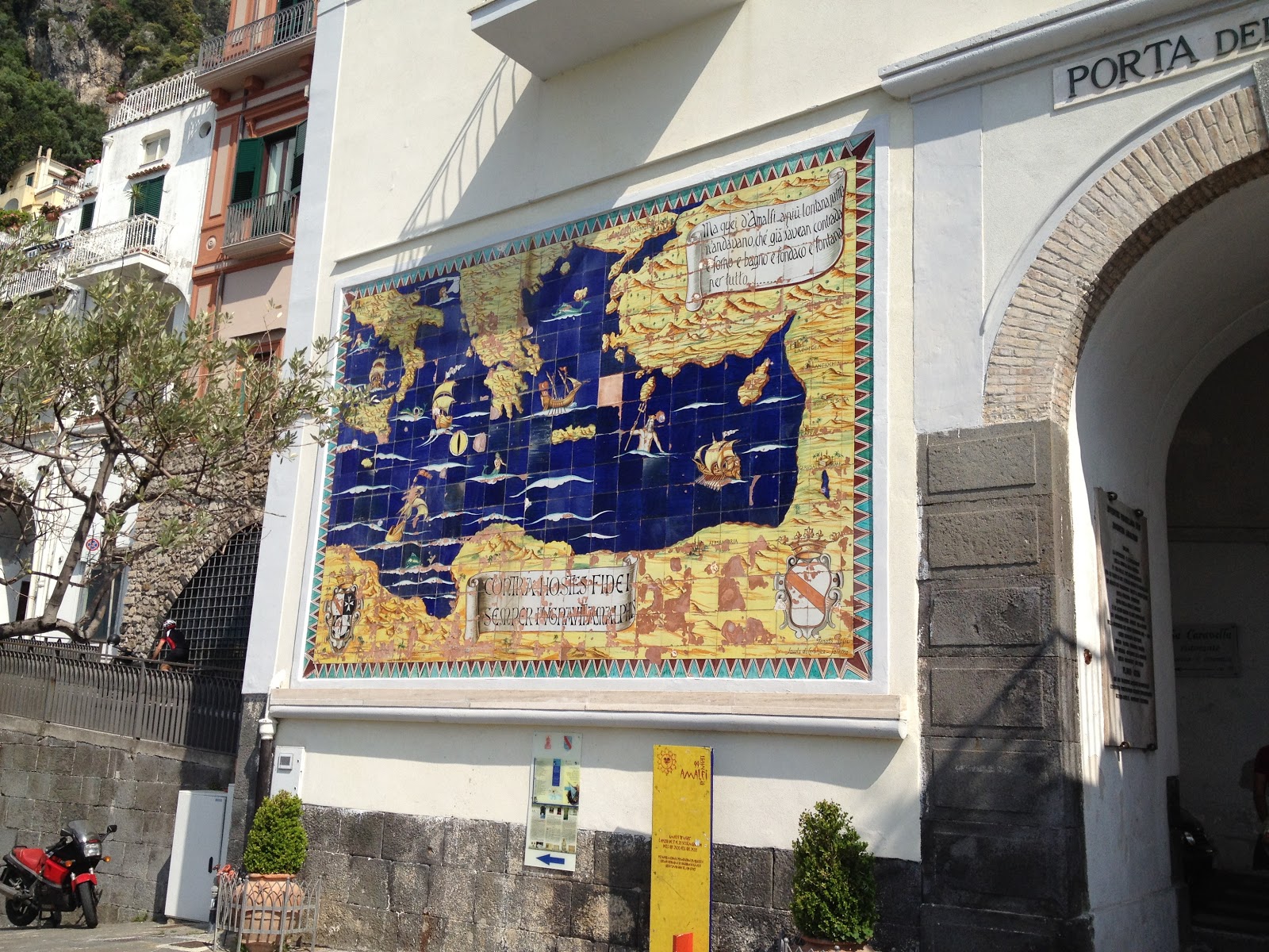 A Fistful Of Coins In The Fountain!: Amalfi and Ravello