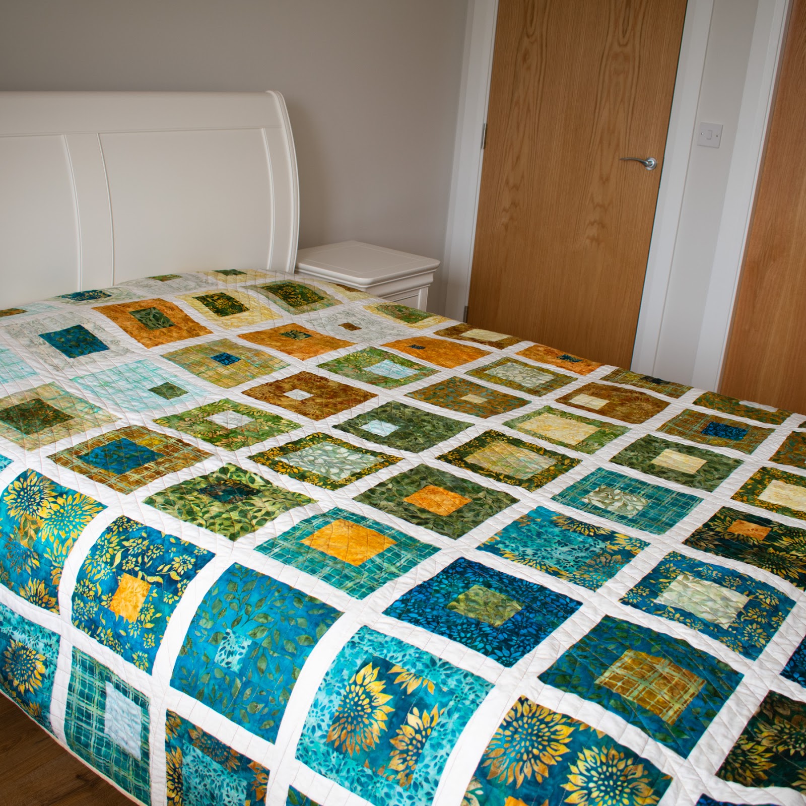 Quilt Art by Lena Pugachova: Floating Squares