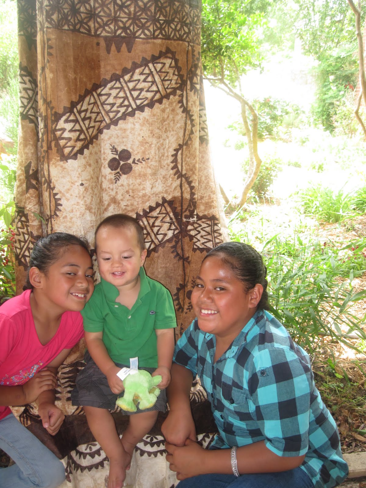casting-our-bread-our-new-tongan-families