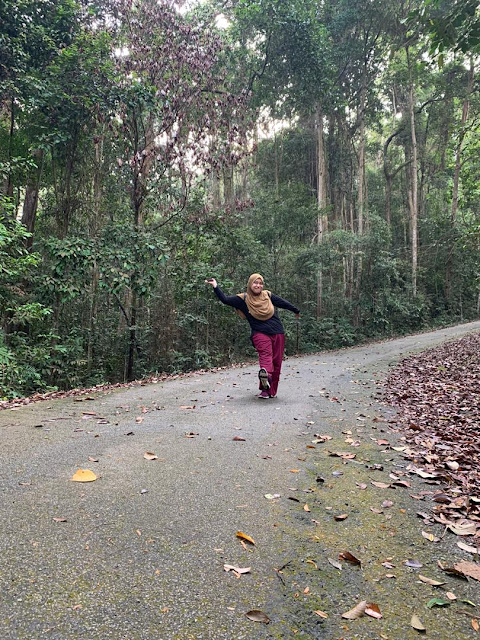 Pakai Palazo, kasut sukan pun pinjam Fiza,