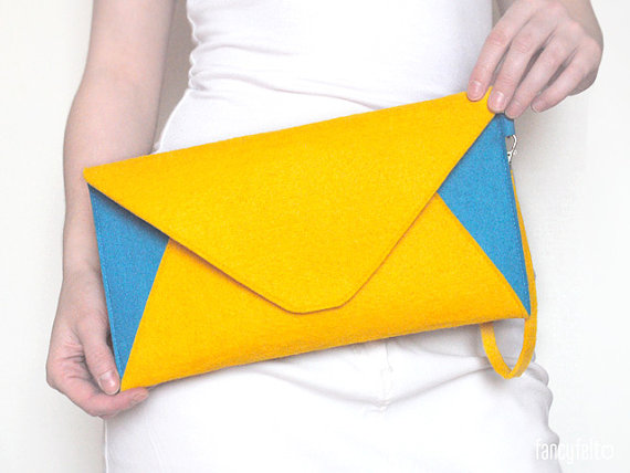 Chroma Lab: Colorblock Clutch Love
