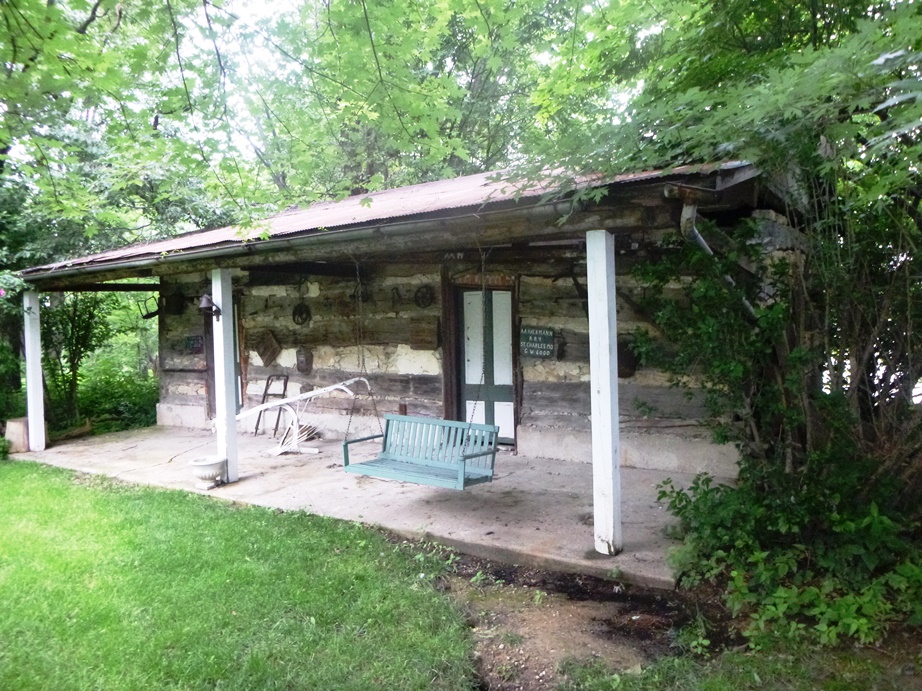 The Log Blog: Happy unions - joining two logs together.