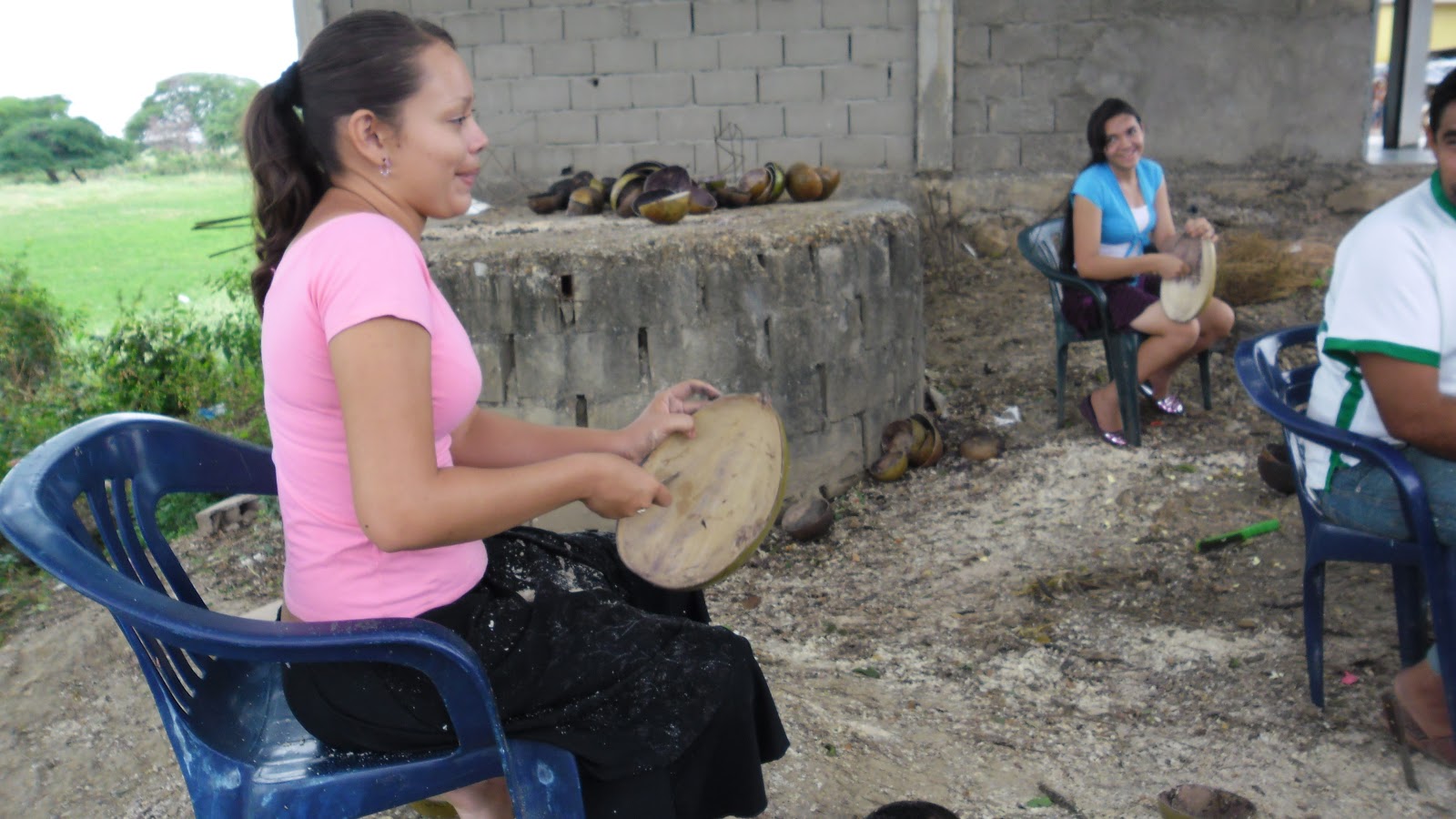 VIVENCIAS LLANERAS DEL ABUELO: El Totumo o Taparo, usos, poesía y cuentos