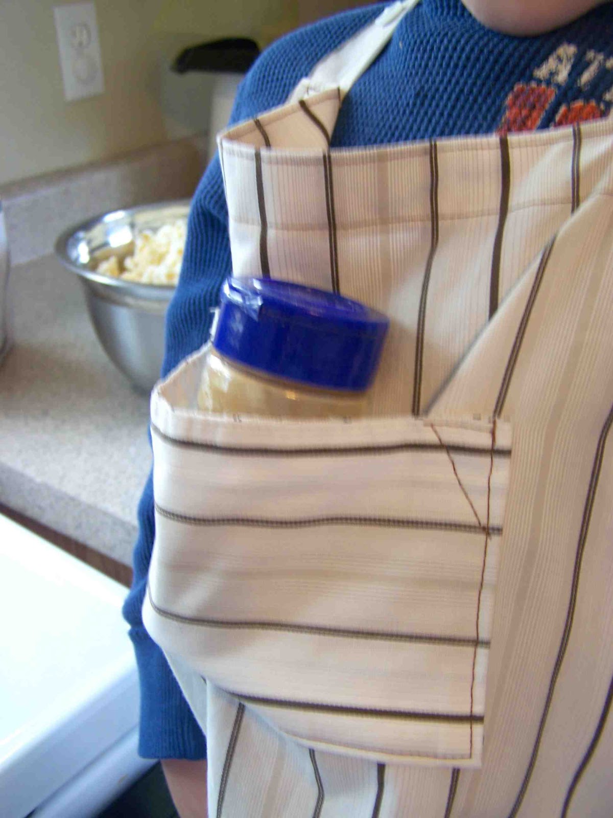 Made by Me. Shared with you.: Tutorial: Men's Shirt to Apron Refashion