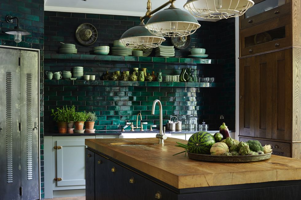 Eye For Design: Tiled Kitchen Walls......A Look That's In Demand