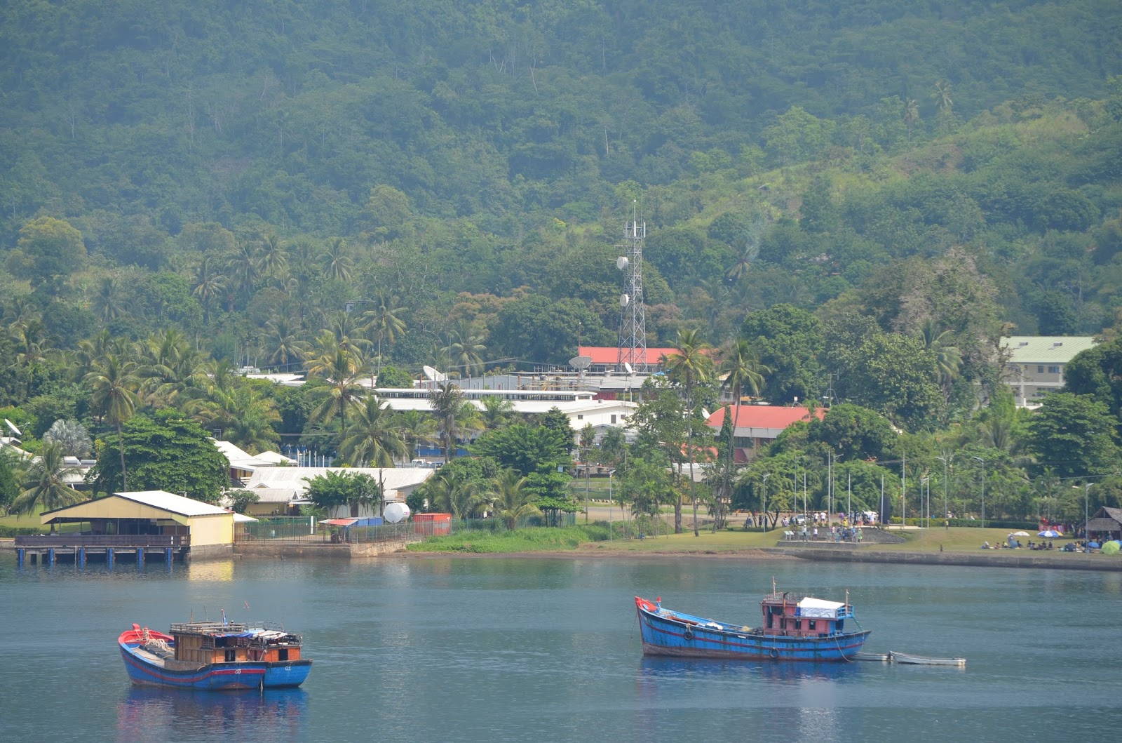 Sandie's Travel Blog: Alotau, Papua New Guinea