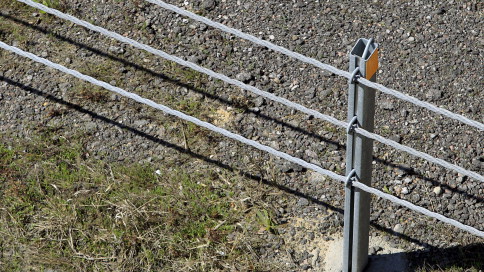 Jyoti Communication: Works ministry installing cable barriers