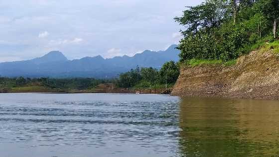 Keindahan Bendungan Logung Kudus Bikin Mata Adem | Syahadat.id - Situs ...