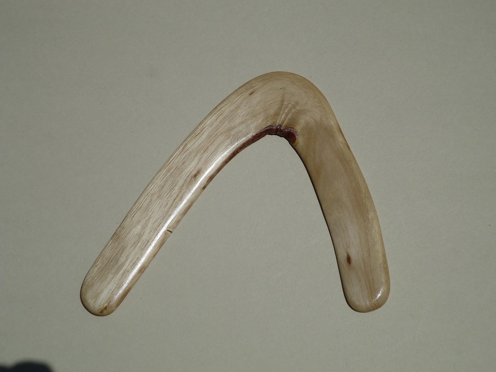 Boomerang, Búmeran, Búmerang