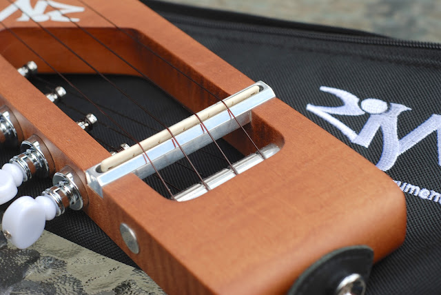 Risa Uke-Solid Concert Ukulele - REVIEW