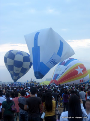 Sights and Spices: Sights: PAMPANGA's Hot Air Balloon Festival