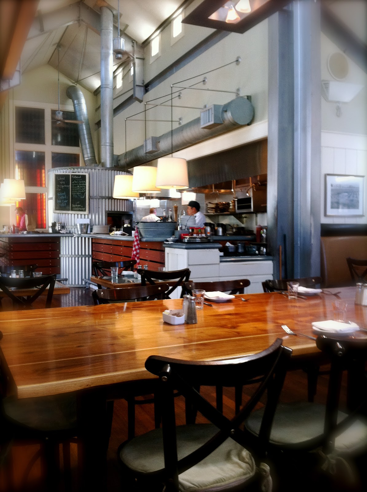 Satin And Salt: The Boon Fly Cafe: