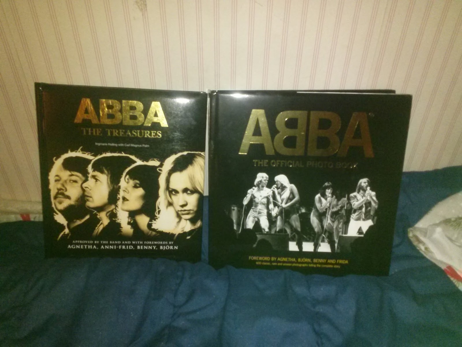 ABBAFan456's Blog: ABBA the Official Photo Book + ABBA the Treasures