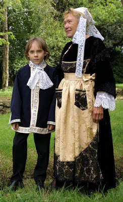 FolkCostume&Embroidery: A Closer view of Breton Costume, Part 4: Breton ...
