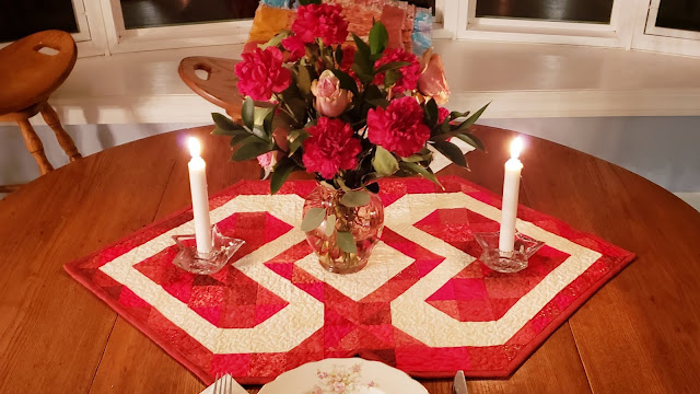 Masterpiece Quilting: Love Notes Table Topper - Free Pattern As My ...