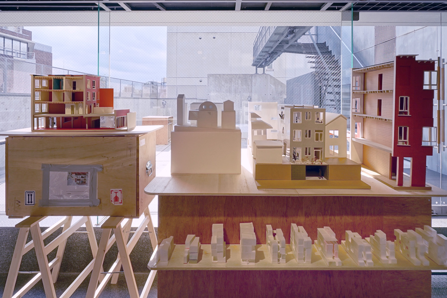 japan-architects.com: 「アーキテクテン・デ・ヴィルダー・ヴィンク・タユー展」レポート