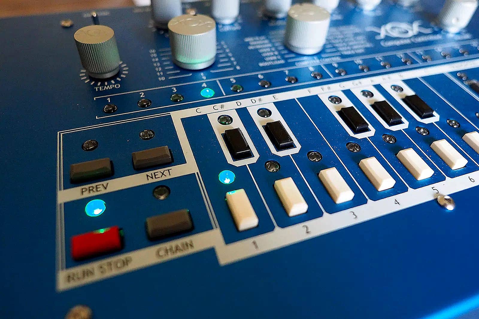 MATRIXSYNTH: Custom x0xb0x by Andy Pledger. Blue metal with green LEDs