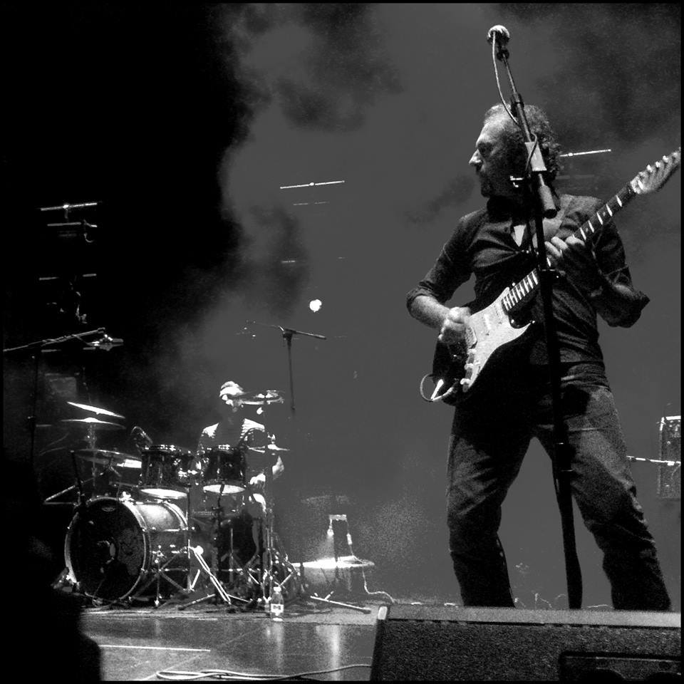 EDUARDO MORENO - El último hombre (1995) (Rockliquias Bandas)