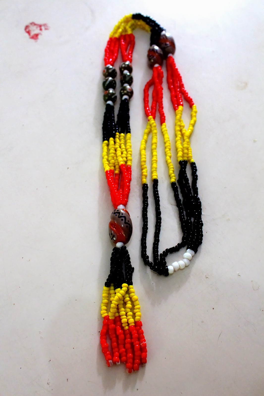 Lucy Tunas's Handicrafts & Collectibles: Rantai Manik Sarawak