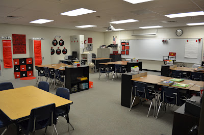 Organizing Student Materials with Tables - Mandy's Tips for Teachers