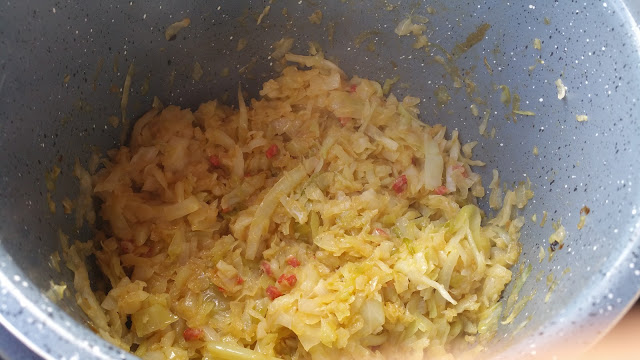 Luzmary y sus recetas caseras: REPOLLO SALTEADO CON CHORIZO ( GRAN ...