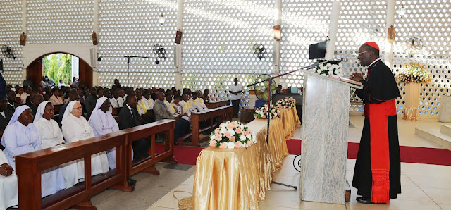 Historia ya Kanisa Katoliki duniani