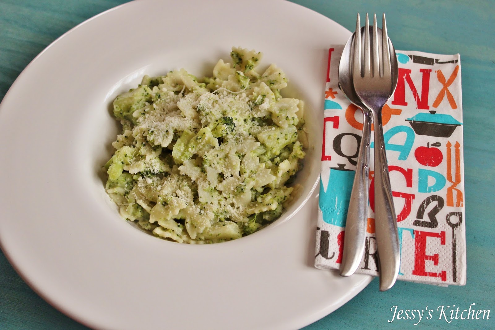 Jessy's Kitchen: Pâtes aux brocolis façon Jamie Oliver