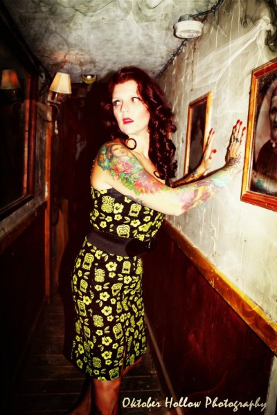 The Psycho Dame behind Poofhawk Clothing: Pin Up Art/Rockabilly ...
